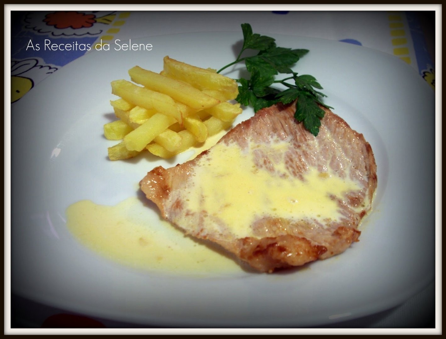 Bifes com natas: receita simples e deliciosa para o jantar