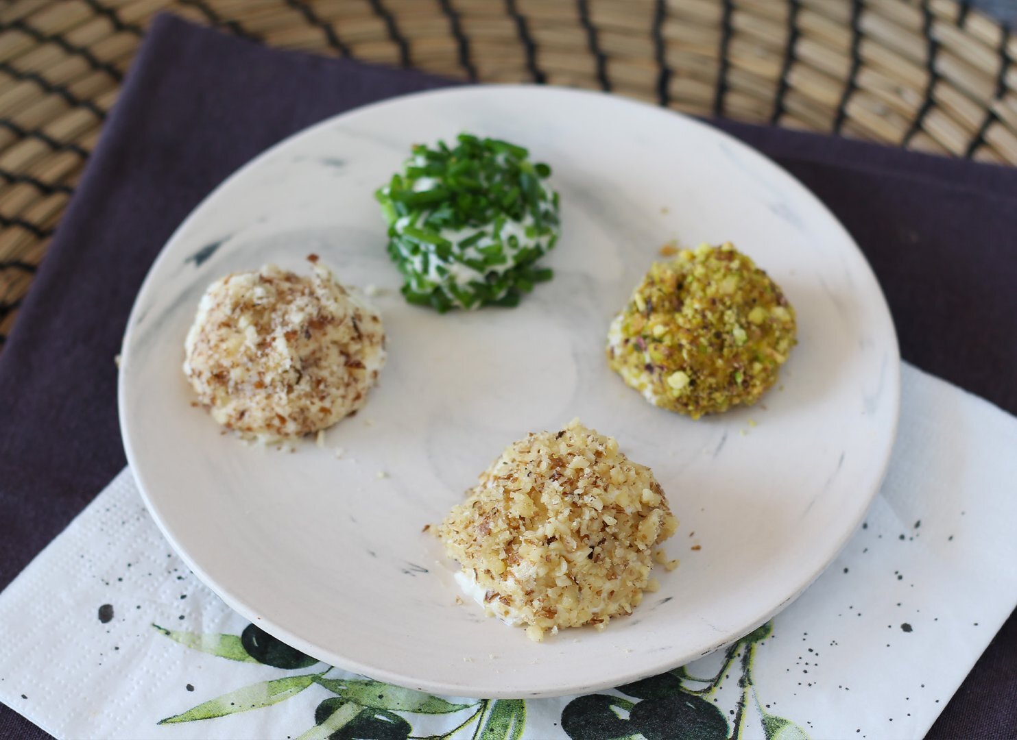 Bolinhas de ricota para aperitivo!