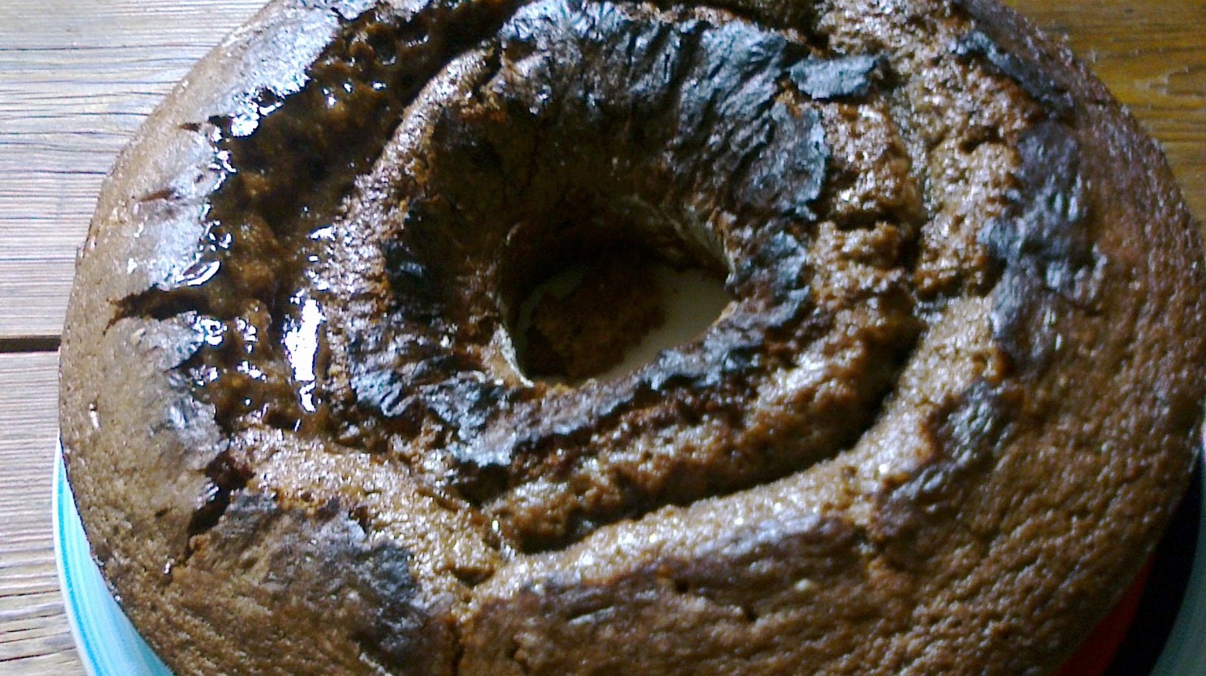 Bolo de chocolate húmido - Receita Petitchef