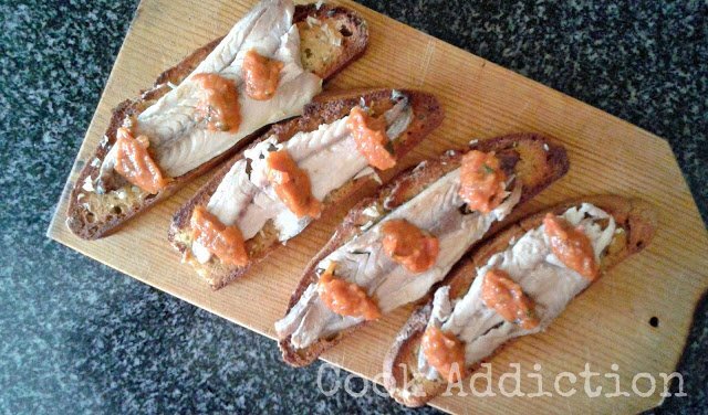 Bruschetta de carapau - Receita Petitchef