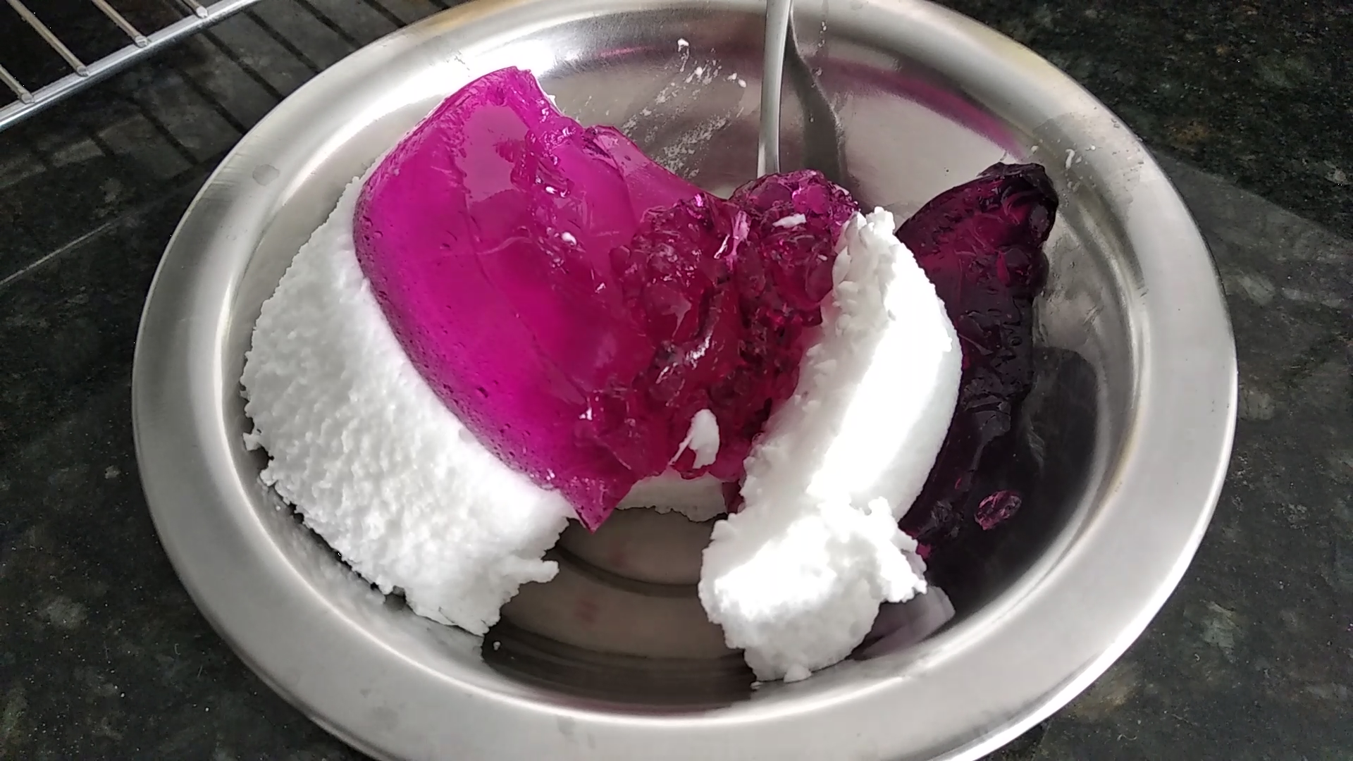 Doce branco e roxo. - Receita Petitchef