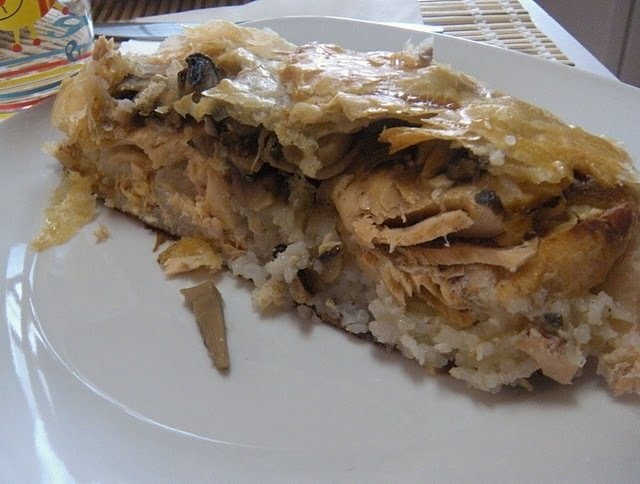 Receita de folhado misto de peixe e cogumelos