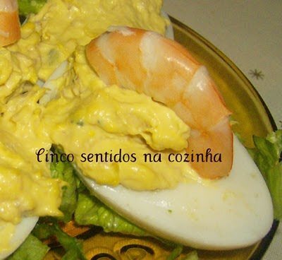 Receita de ovos recheados deliciosos