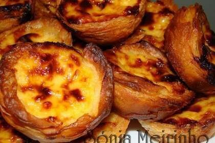 Receita de pastéis de nata com massa folhada caseira