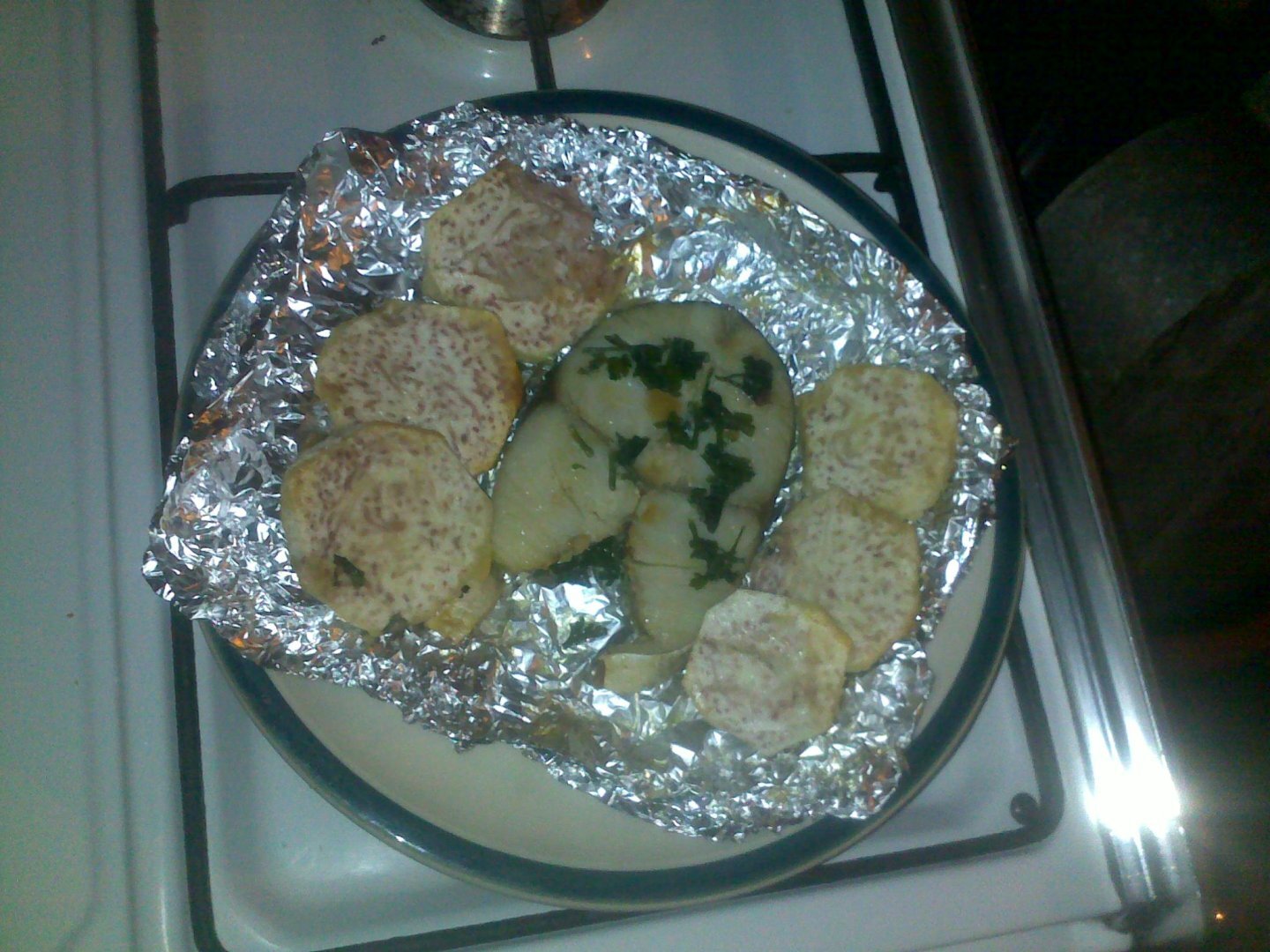 Receita de posta de peixe assado com inhame assado