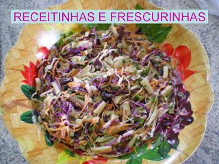Receita de salada mista simples e saudável