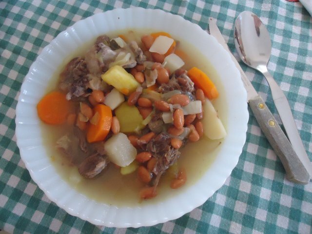 Sopa de rabo de boi: receita tradicional e saborosa