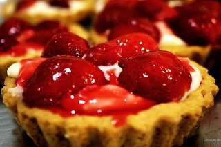 Receita de tarteletes de morango e baunilha